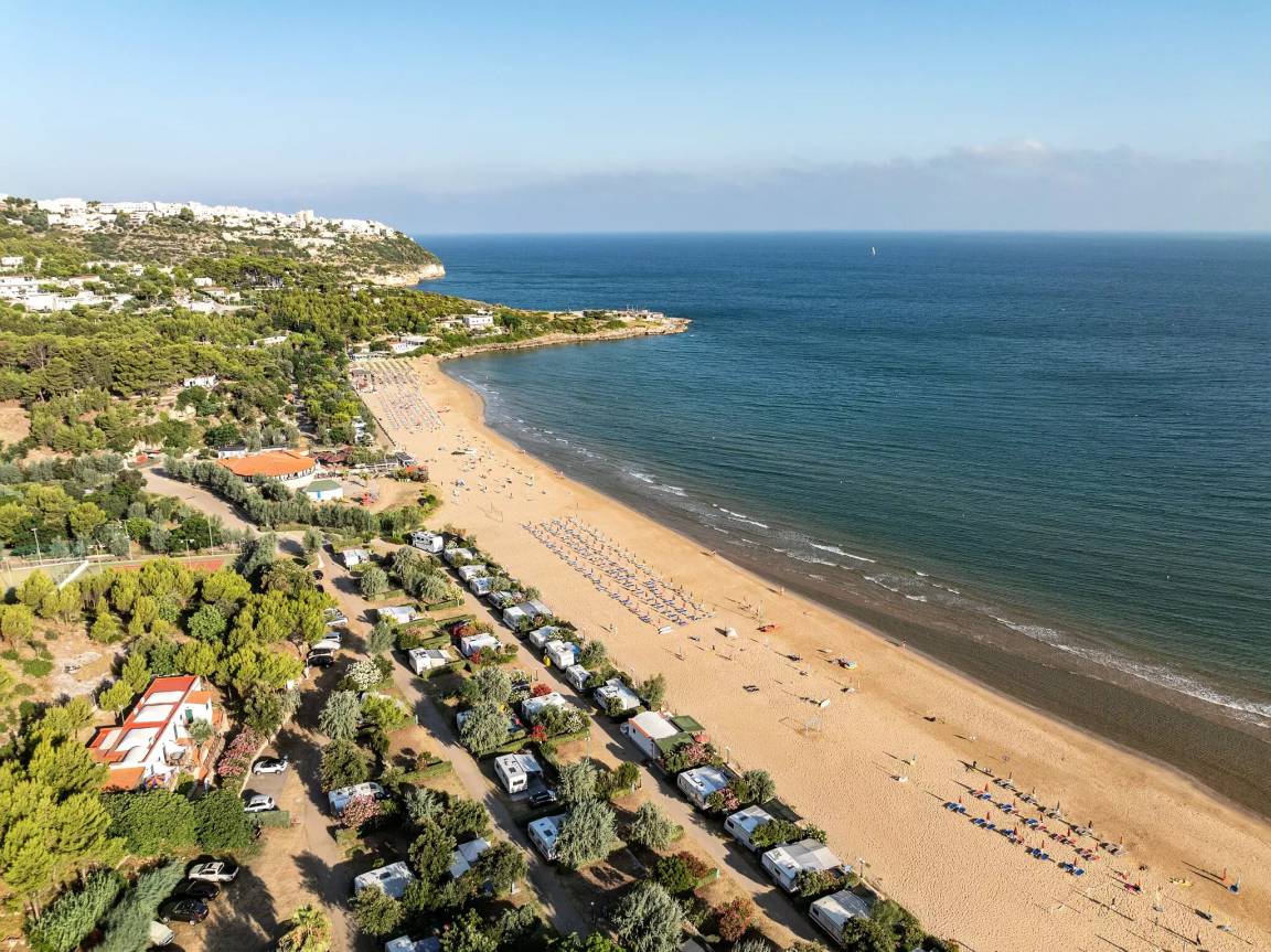 34 M² Caravan ∙ 3 Bedrooms ∙ 6 Guests - Apulien