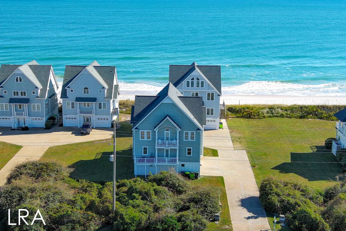 322 M² Ferienhaus ∙ 7 Schlafzimmer ∙ 20 Gäste - North Carolina