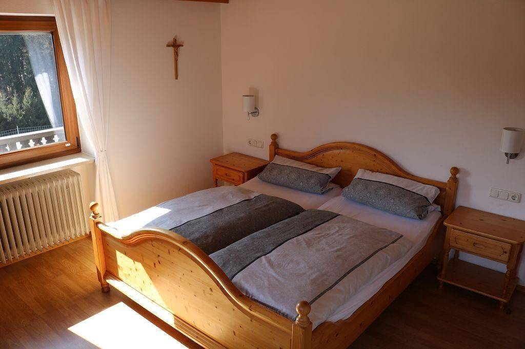 40 M² Ferienwohnung ∙ 1 Schlafzimmer ∙ 2 Gäste - Viechtach