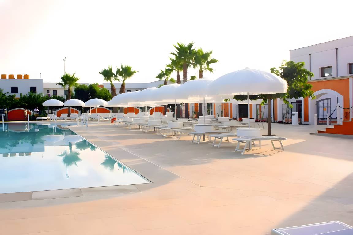 40 M² House ∙ 2 Bedrooms ∙ 4 Guests - Torre Lapillo