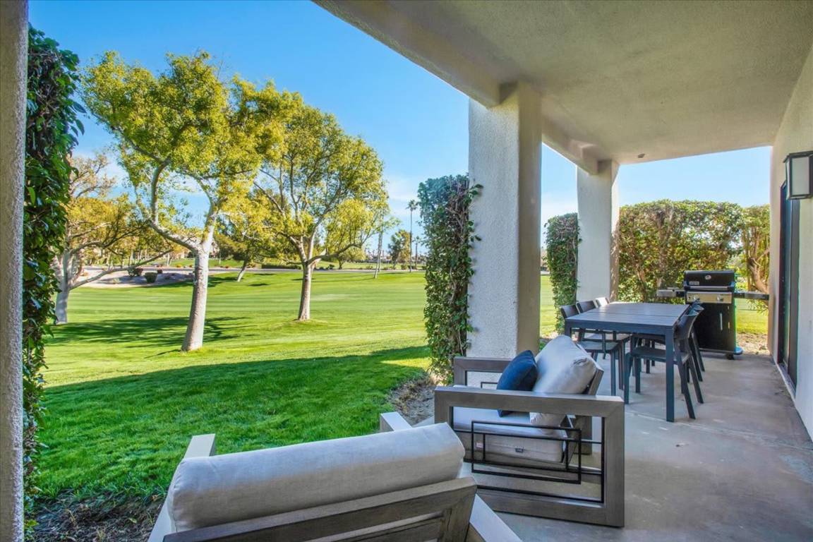 Apartment ∙ 3 Bedrooms ∙ 6 Guests - Cathedral City, CA