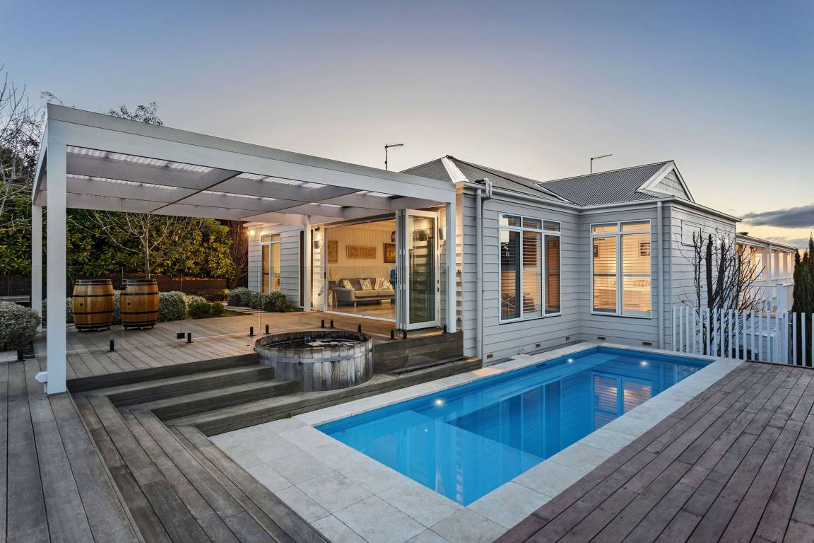 House ∙ 5 Bedrooms ∙ 11 Guests - Shire of Mornington Peninsula