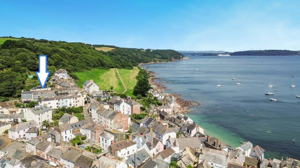 115 M² Cottage ∙ 4 Bedrooms ∙ 8 Guests - Plymouth