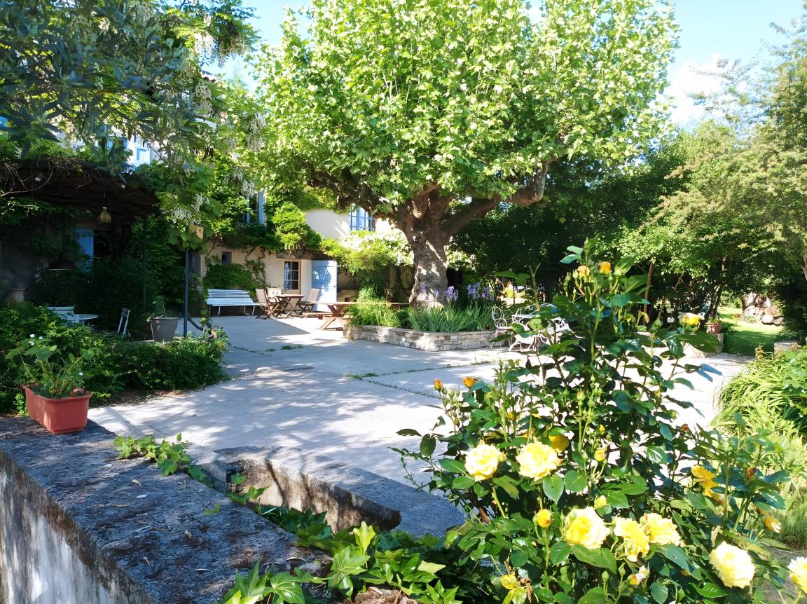 27 M² Bed & Breakfast ∙ 1 Schlafzimmer ∙ 2 Gäste - Forcalquier