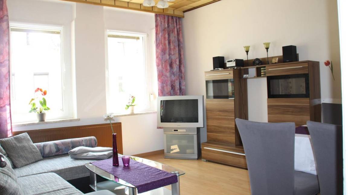 56 M² Ferienwohnung ∙ 2 Schlafzimmer ∙ 4 Gäste - Thale