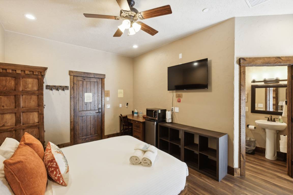 28 M² Hotel ∙ 1 Schlafzimmer ∙ 2 Gäste - Utah
