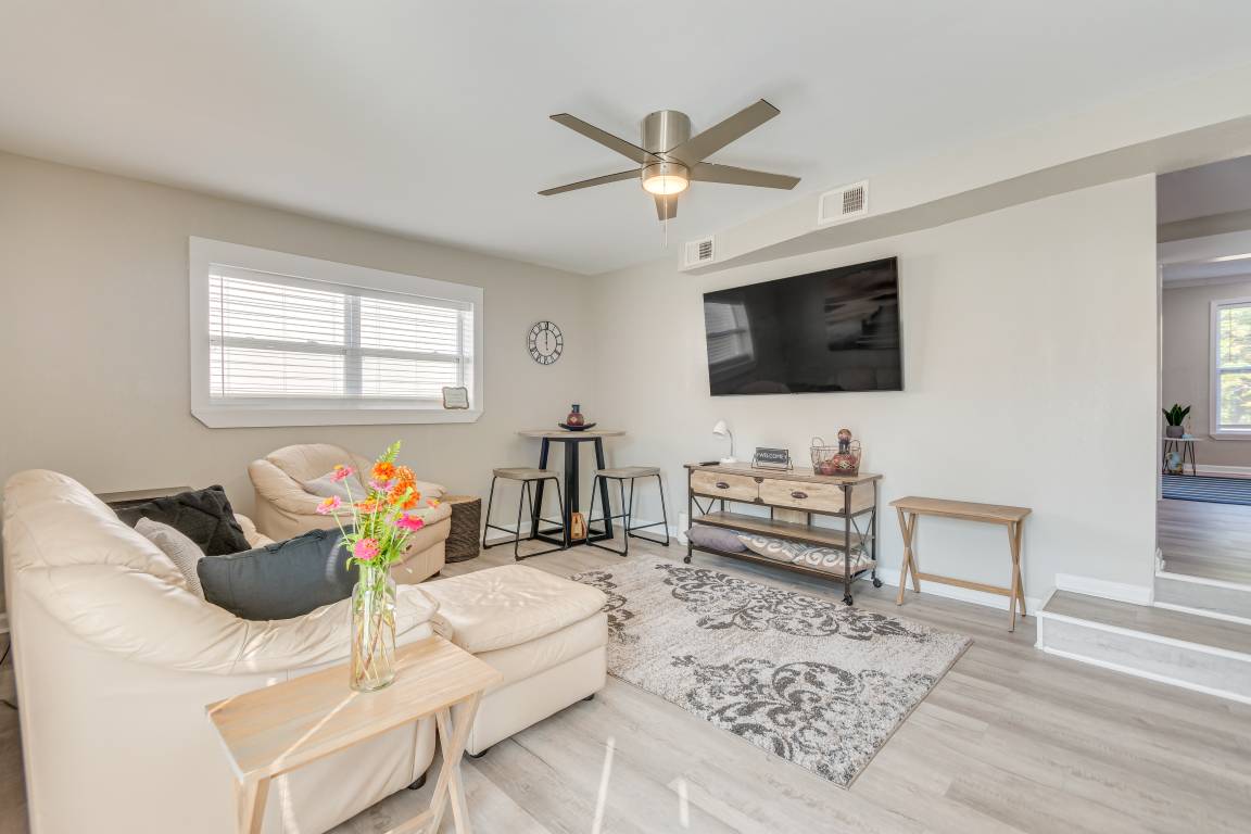 139 M² House ∙ 3 Bedrooms ∙ 6 Guests - Pensacola, FL