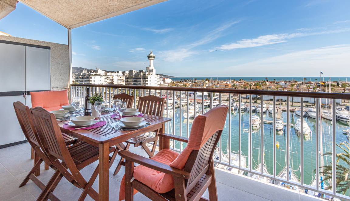 121 M² Appartement ∙ 3 Chambres ∙ 5 Personnes - Empuriabrava