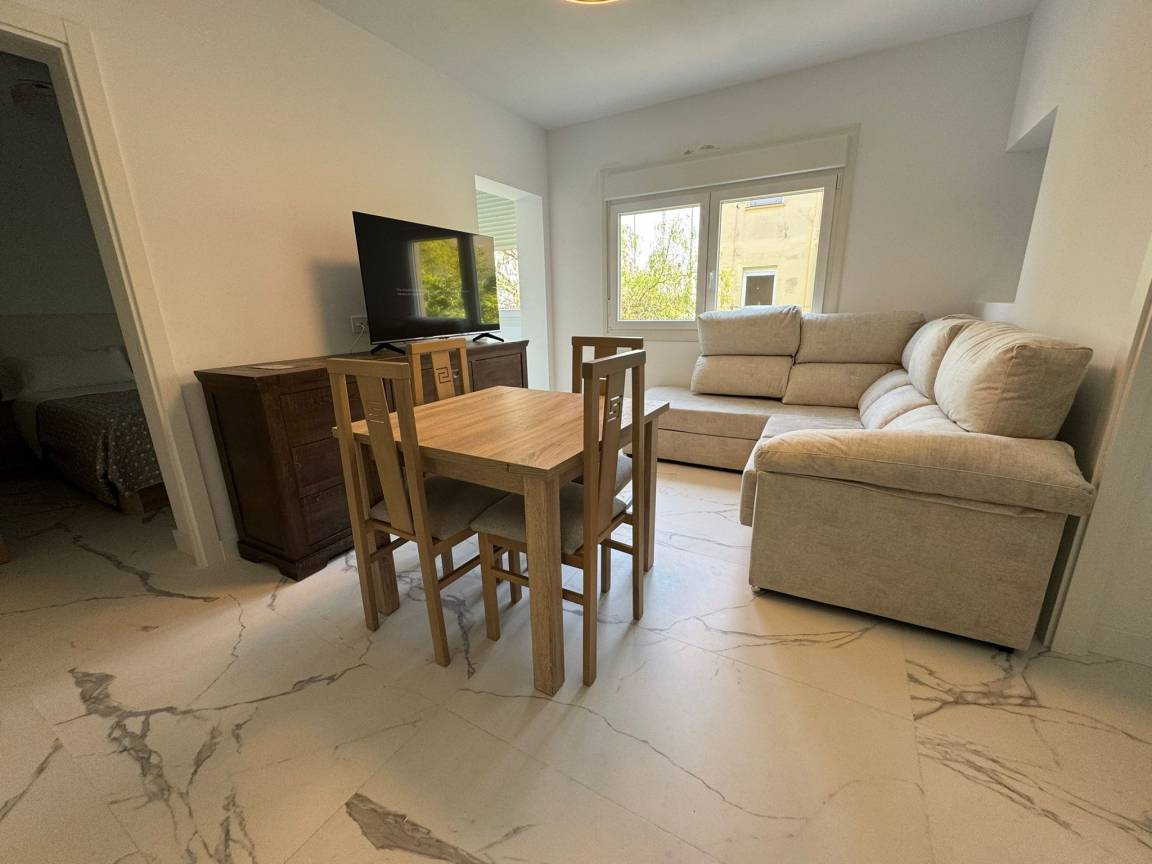60 M² Apartamento ∙ 3 Habitaciones ∙ 5 Huéspedes - Cádiz