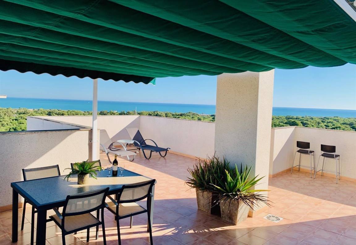 85 M² House ∙ 2 Bedrooms ∙ 4 Guests - La Marina