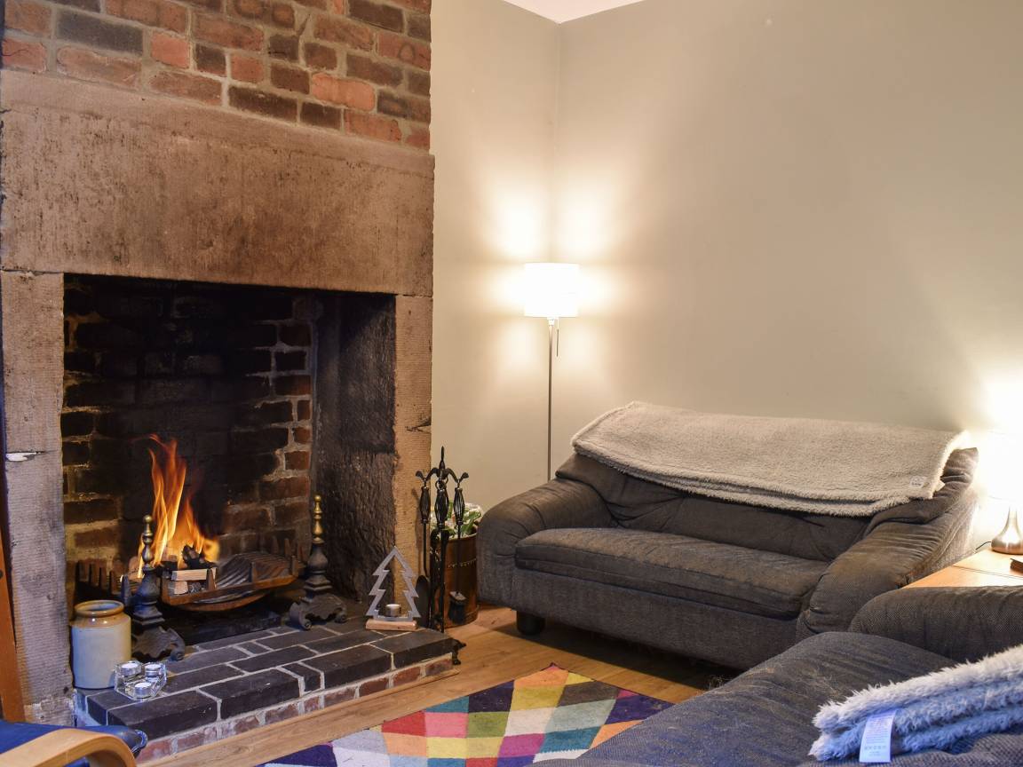 Cottage ∙ 3 Bedrooms ∙ 5 Guests - Belper