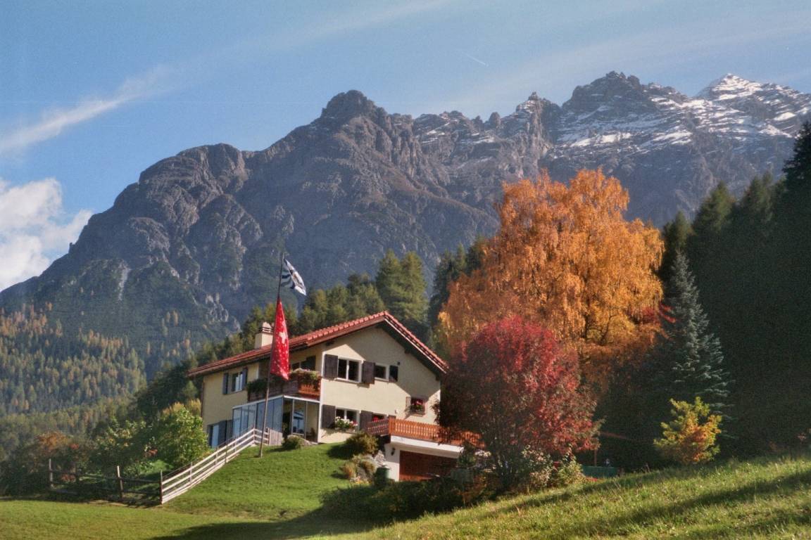 73 M² Ferienwohnung ∙ 2 Schlafzimmer ∙ 4 Gäste - Tarasp