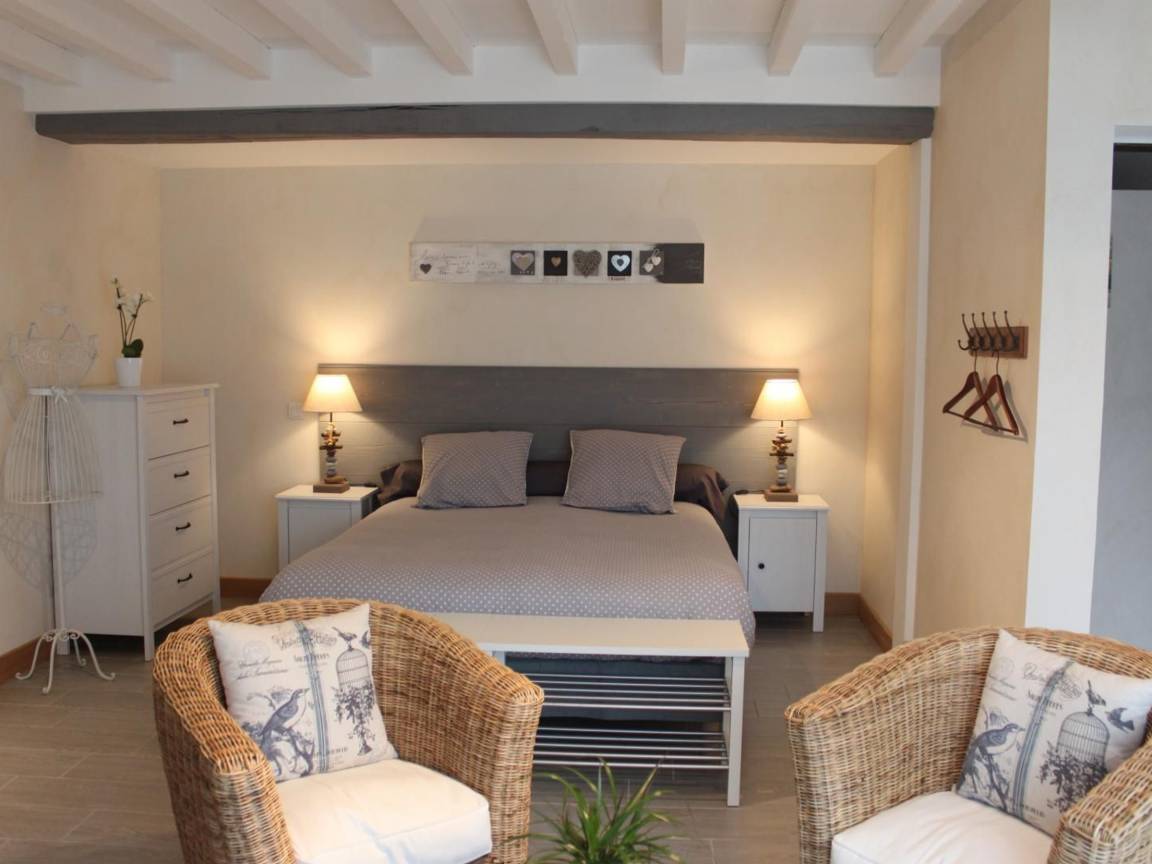 50 M² Chambre D'hôtes ∙ 1 Chambre ∙ 4 Personnes - Saulieu
