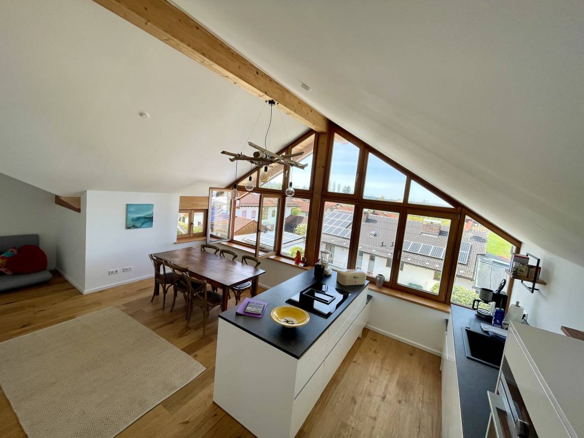 125 M² Ferienwohnung ∙ 3 Schlafzimmer ∙ 5 Gäste - Chieming
