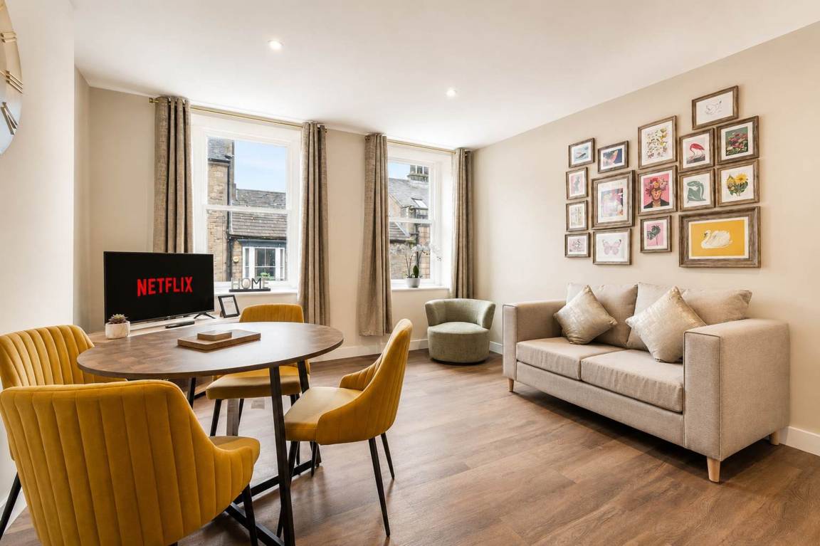 Apartment ∙ 2 Bedrooms ∙ 4 Guests - The Bowes Museum