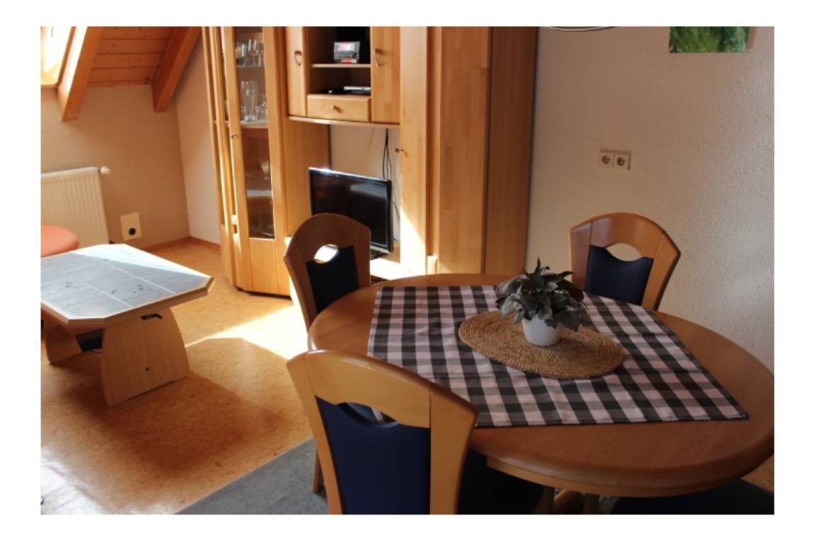 70 M² Ferienwohnung ∙ 2 Schlafzimmer ∙ 4 Gäste - Zell am Harmersbach