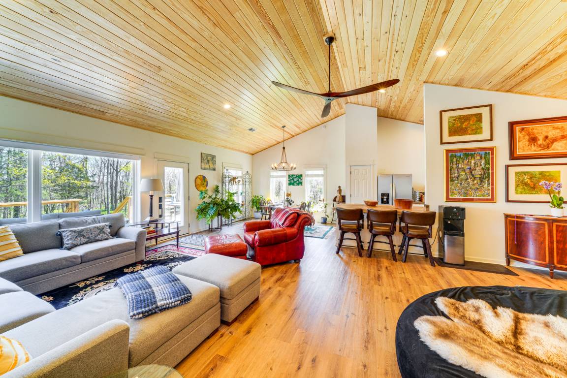 153 M² House ∙ 3 Bedrooms ∙ 6 Guests - Louisville, KY