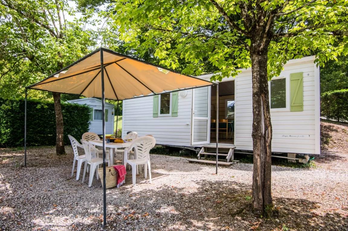 29 M² Mobil-home ∙ 2 Chambres ∙ 6 Personnes - Lot