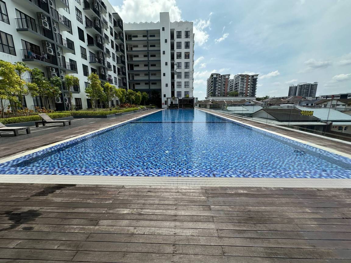 Apartment ∙ 3 Bedrooms ∙ 9 Guests - Kuching