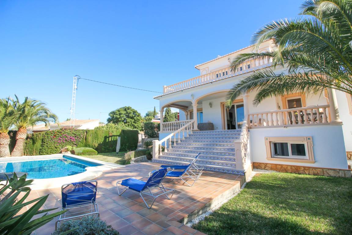 170 M² Villa ∙ 4 Schlafzimmer ∙ 8 Gäste - Dénia