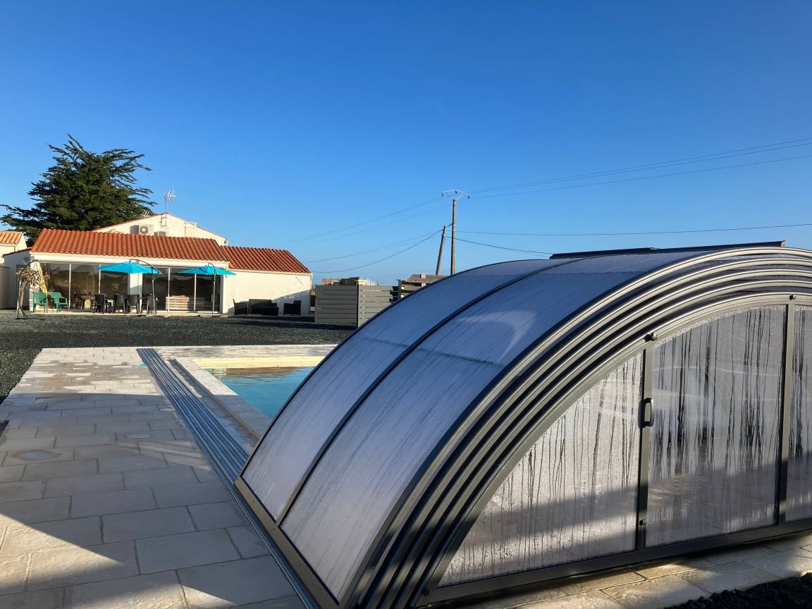 310 M² Maison De Vacances ∙ 6 Chambres ∙ 13 Personnes - Marans