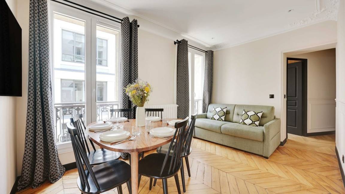 56 M² Apartment ∙ 2 Bedrooms ∙ 6 Guests - Issy-les-Moulineaux