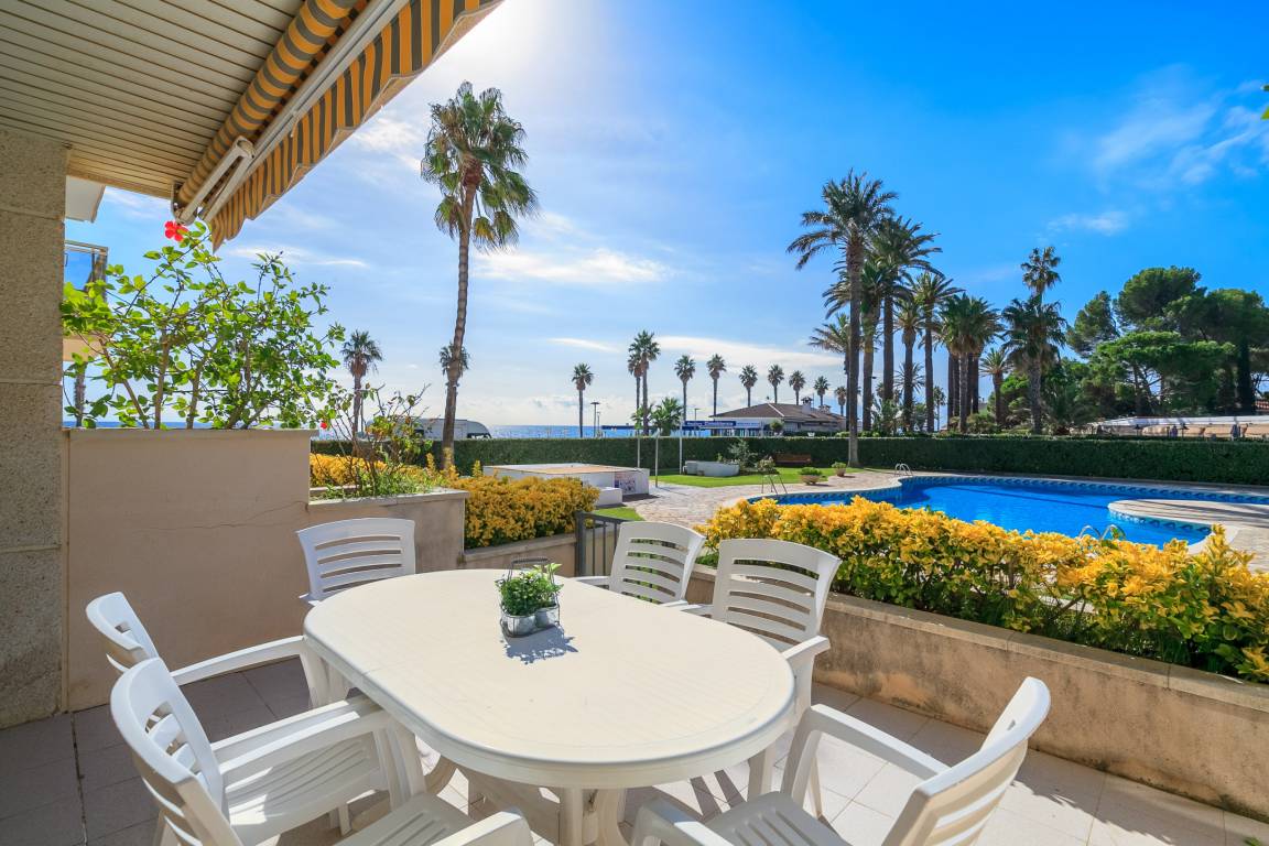 60 M² Apartamento ∙ 2 Habitaciones ∙ 5 Huéspedes - Miami Platja
