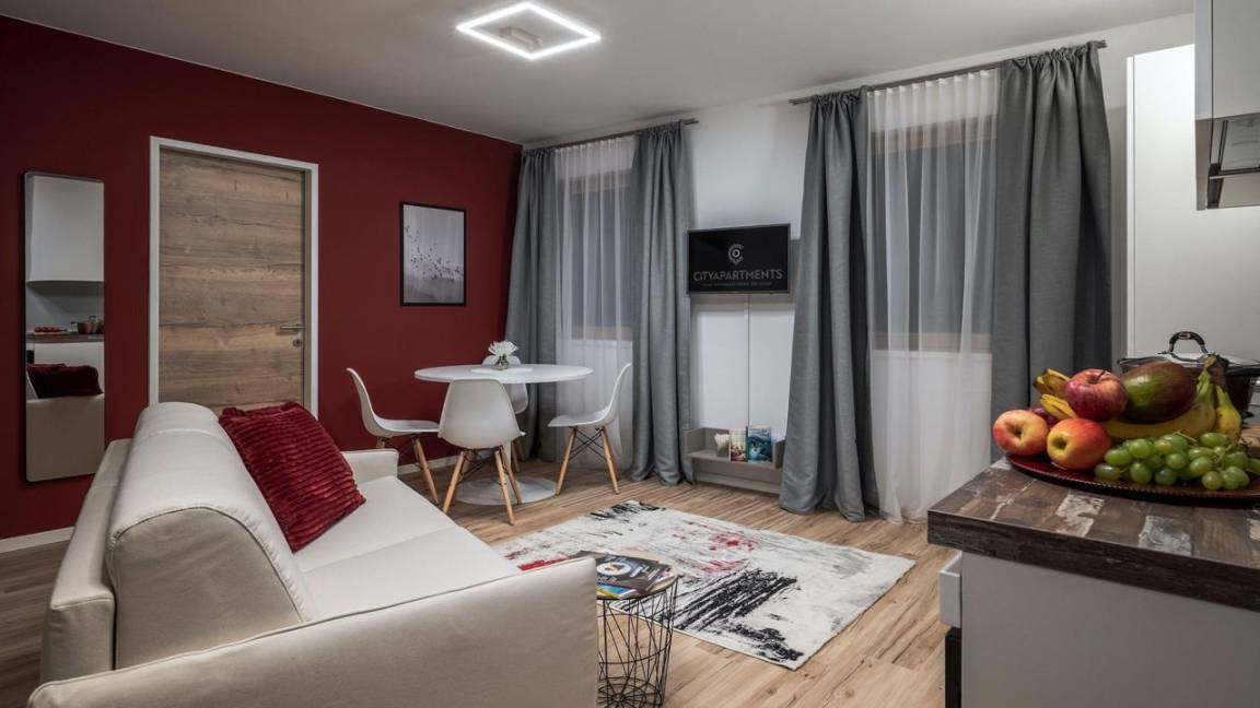 38 M² Ferienwohnung ∙ 1 Schlafzimmer ∙ 4 Gäste - Schwaz