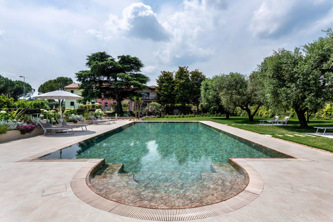 80 M² Huis ∙ 1 Slaapkamer ∙ 4 Gasten - Desenzano del Garda