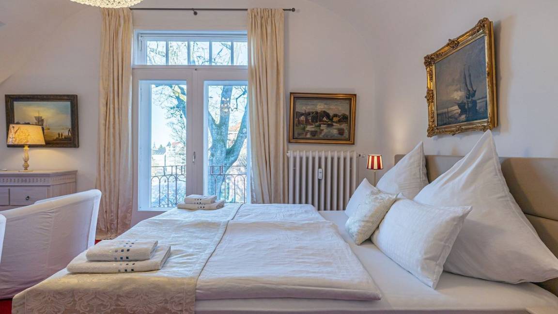 70 M² Ferienwohnung ∙ 1 Schlafzimmer ∙ 2 Gäste - Flensburg