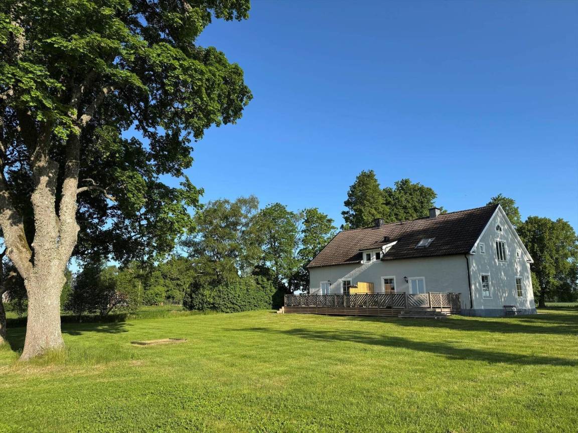 120 M² Apartment ∙ 4 Bedrooms ∙ 7 Guests - Mjölby
