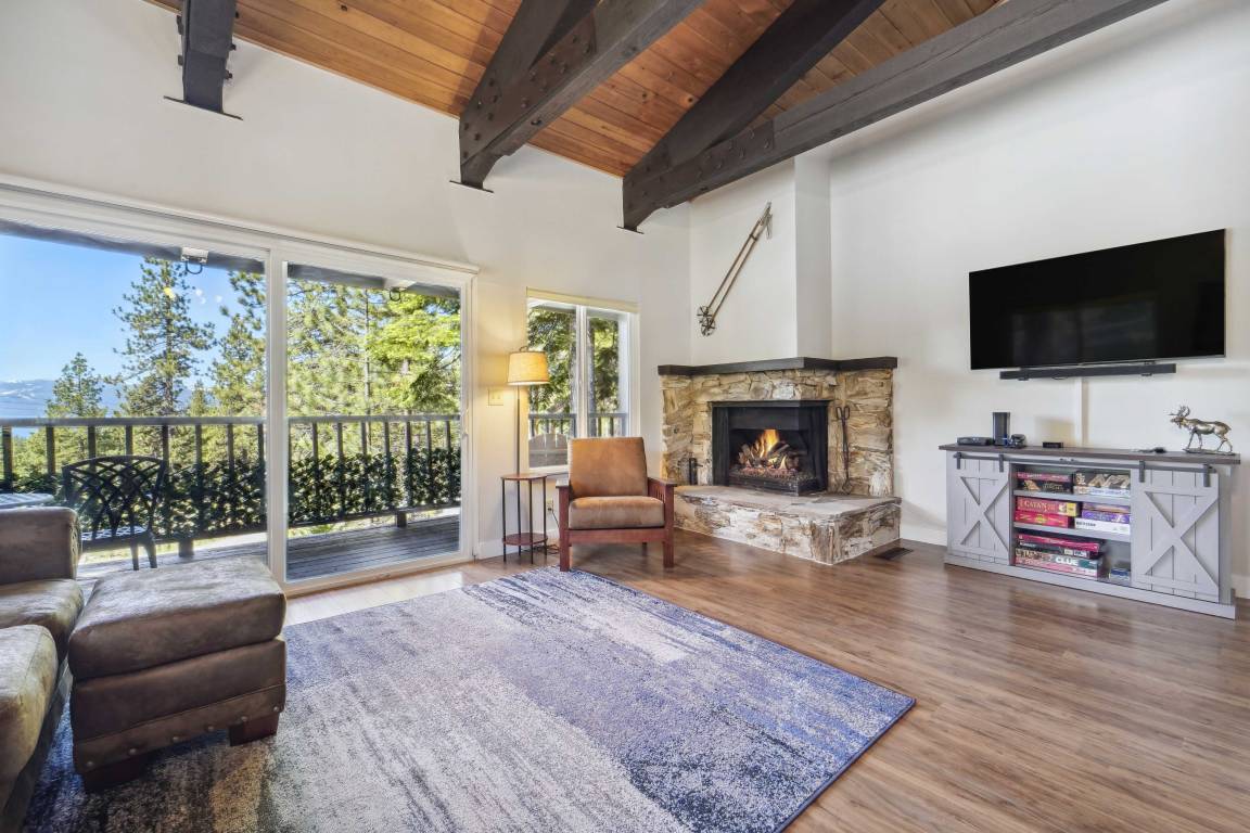 133 M² Apartamento ∙ 3 Habitaciones ∙ 8 Huéspedes - Tahoe City, CA