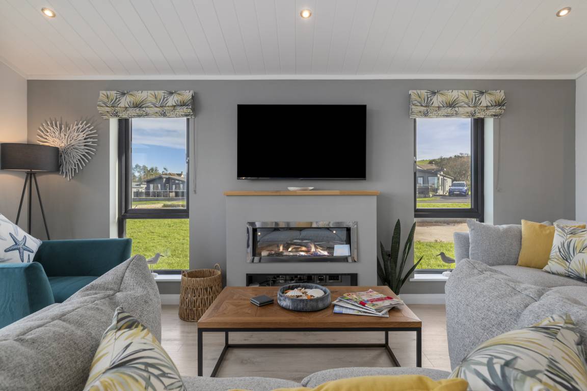 1000 M² Lodge ∙ 3 Bedrooms ∙ 6 Guests - Pembrokeshire