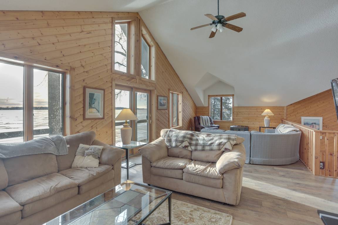 283 M² House ∙ 4 Bedrooms ∙ 10 Guests - Sibley State Park, New London
