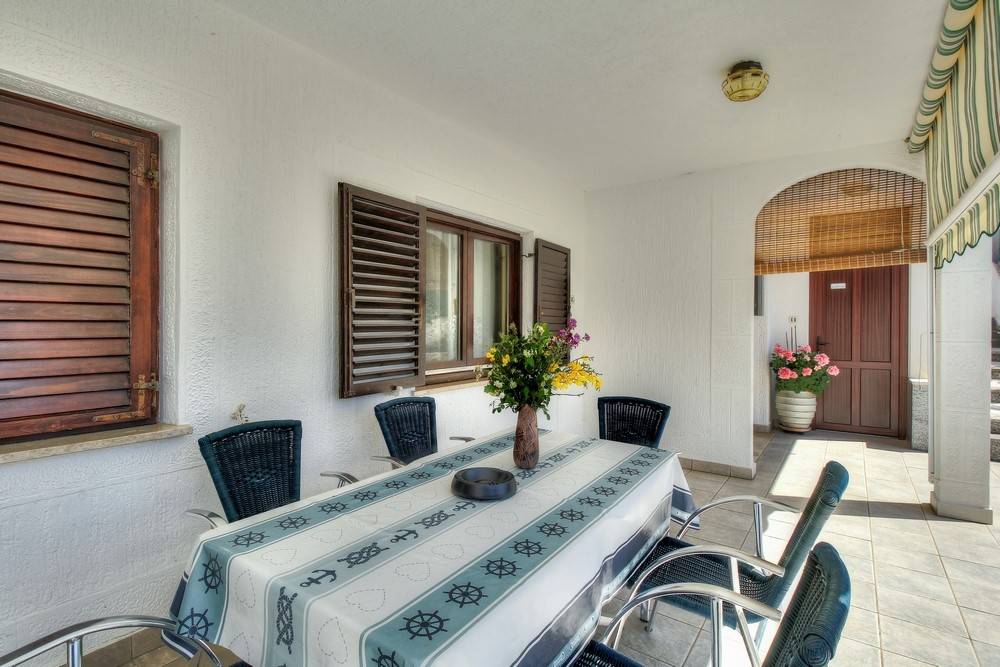 60 M² Ferienwohnung ∙ 2 Schlafzimmer ∙ 4 Gäste - Savudrija