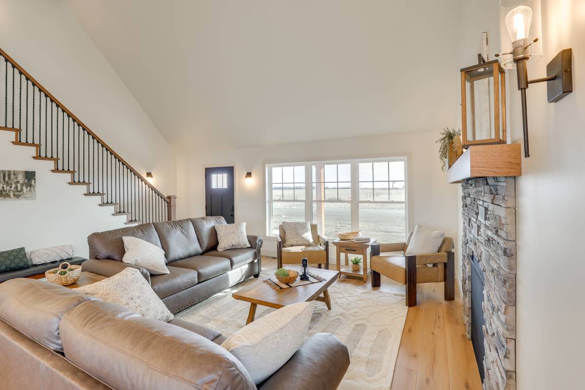 139 M² House ∙ 3 Bedrooms ∙ 8 Guests - Lake Oahe