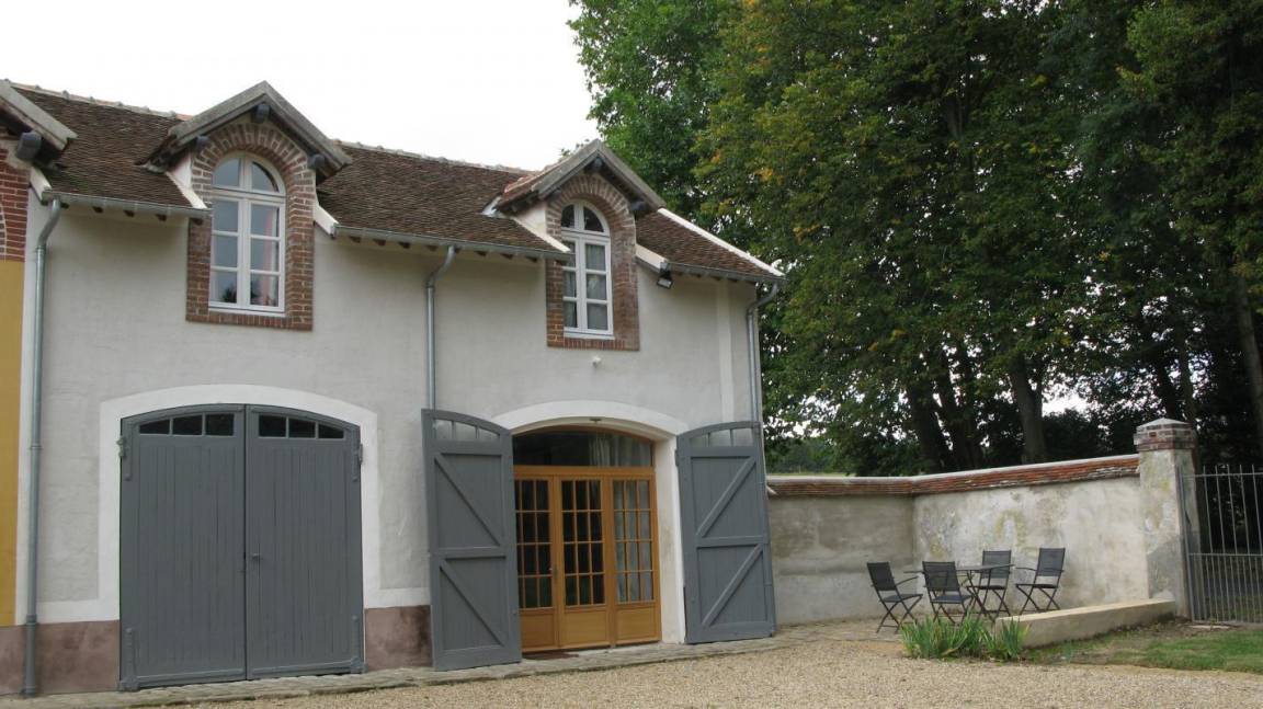 80 M² Gîte ∙ 2 Chambres ∙ 4 Personnes - Coulommiers