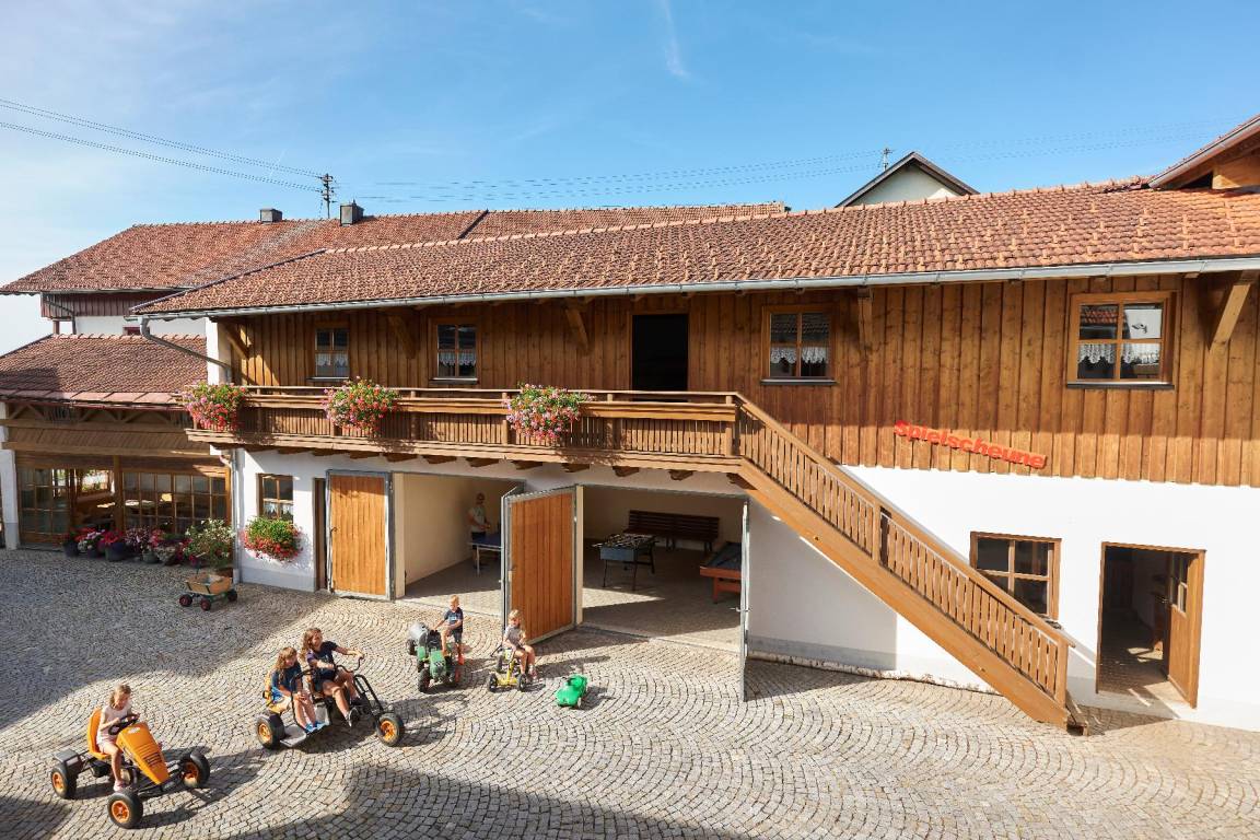 50 M² Ferienwohnung ∙ 1 Schlafzimmer ∙ 2 Gäste - Zwiesel