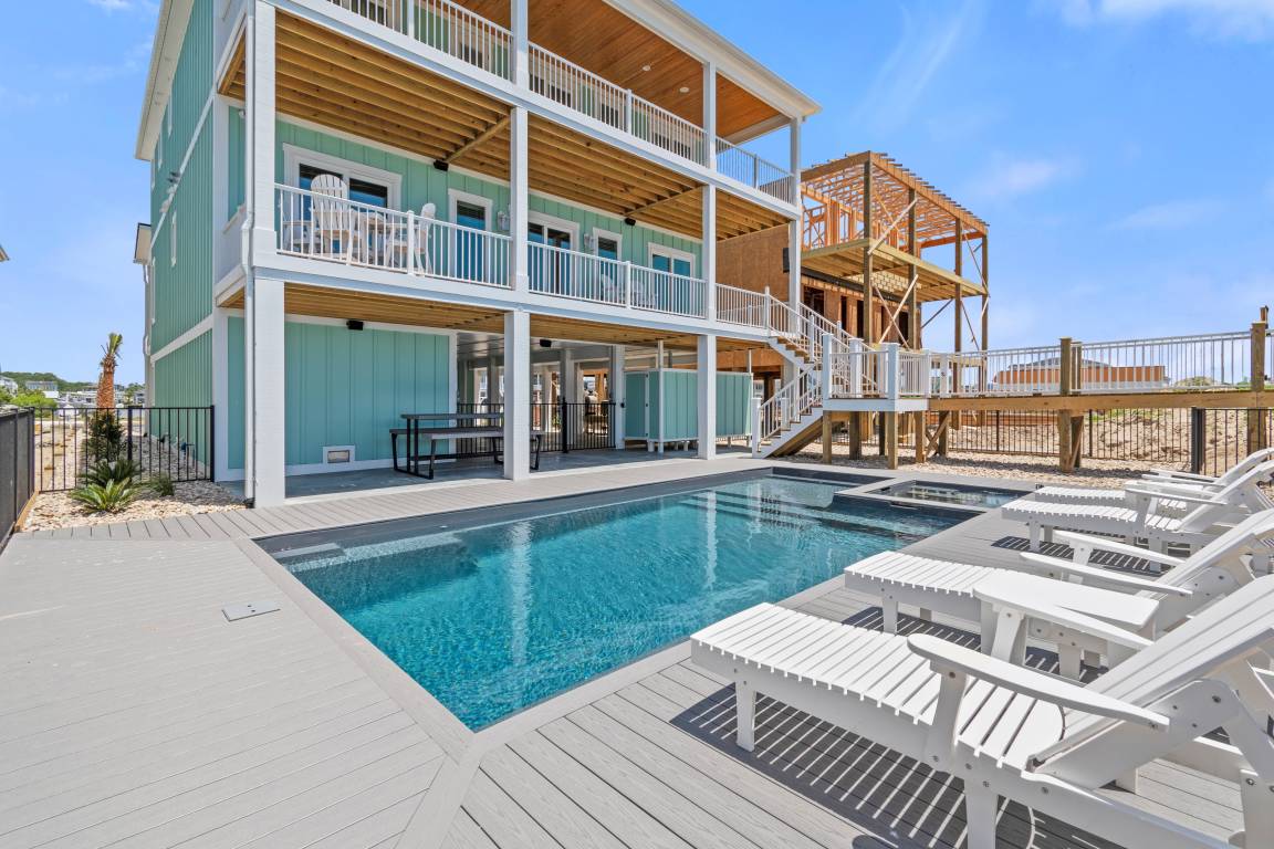 House ∙ 8 Bedrooms ∙ 22 Guests - Holden Beach, NC