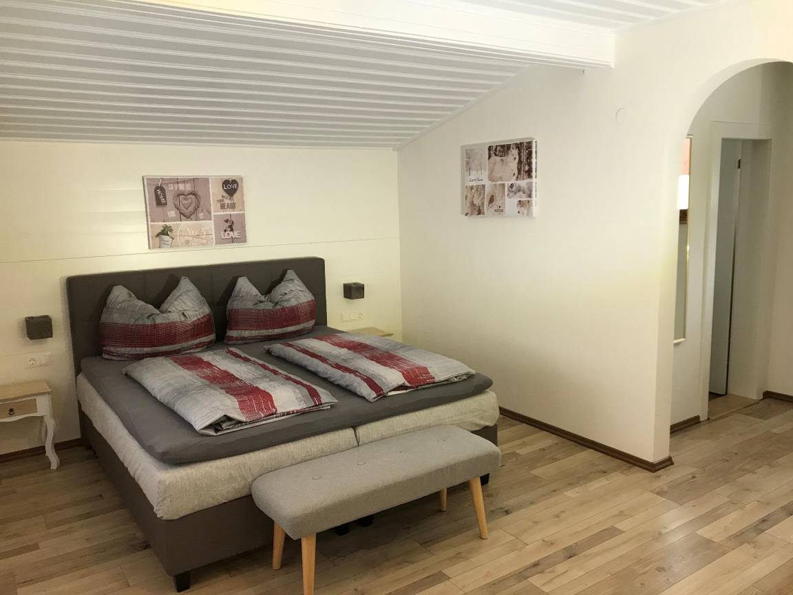25 M² Hotel ∙ 1 Schlafzimmer ∙ 2 Gäste - Bad Häring