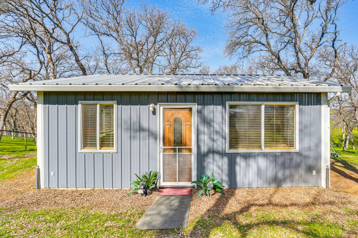 52 M² Cottage ∙ 2 Bedrooms ∙ 6 Guests - Bend, CA