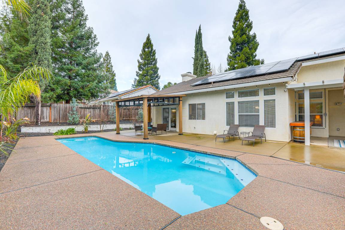196 M² Casa ∙ 4 Habitaciones ∙ 8 Huéspedes - El Dorado Hills, CA