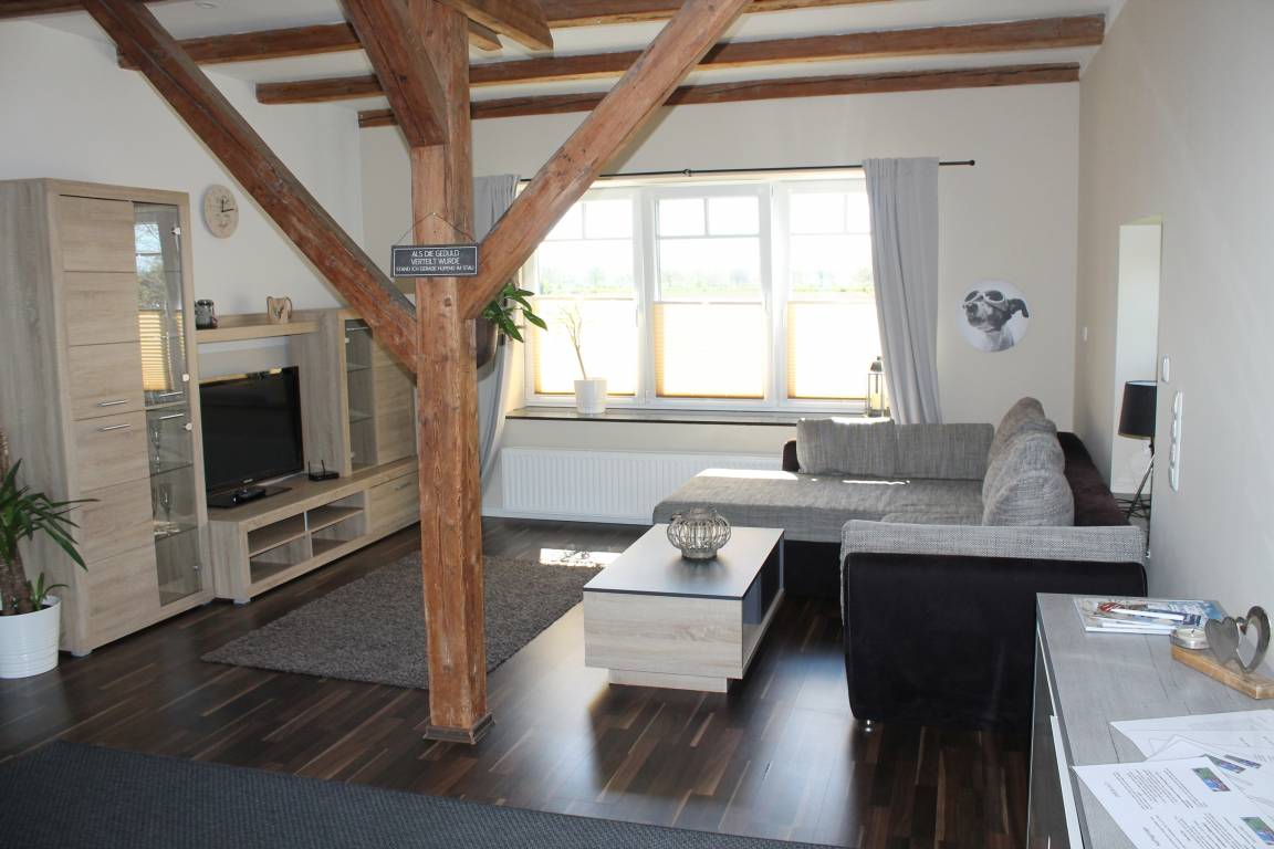 140 M² Apartment ∙ 2 Bedrooms ∙ 6 Guests - Heide