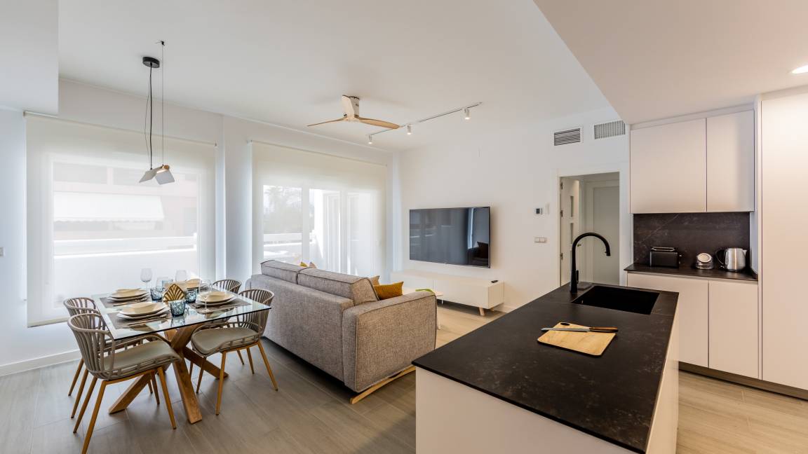 84 M² Apartment ∙ 2 Bedrooms ∙ 5 Guests - Costa Tropical