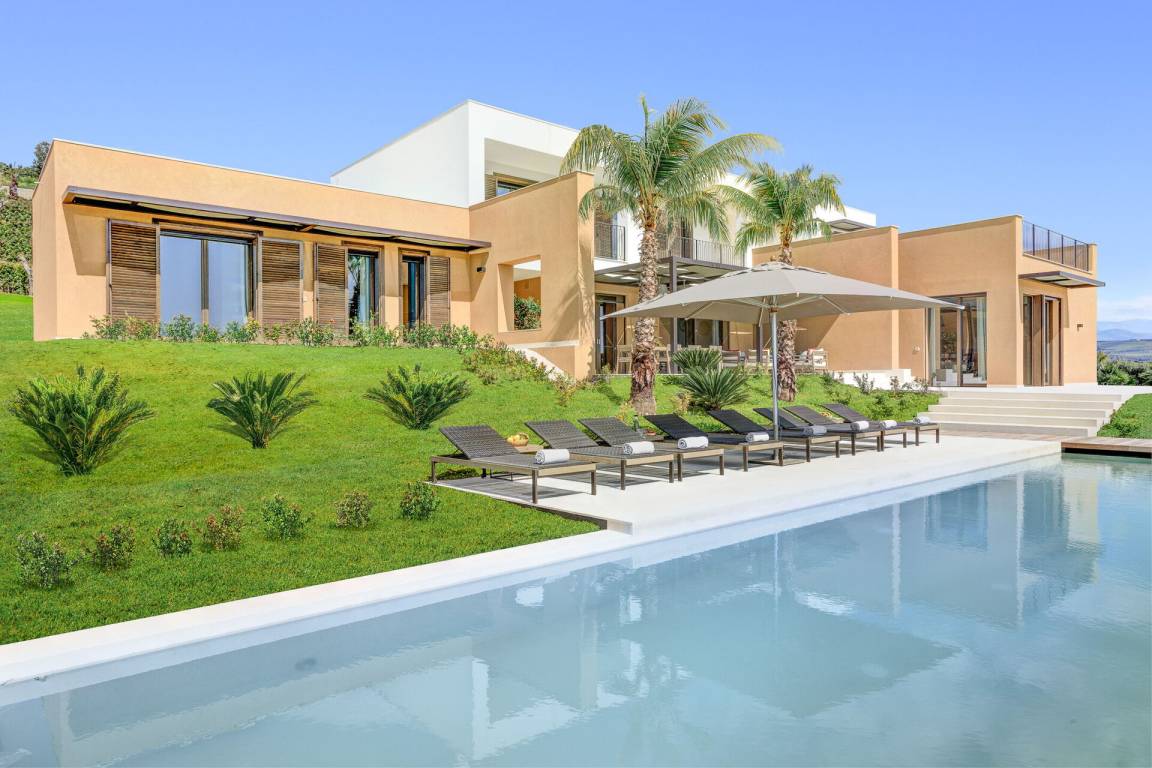 293 M² Villa ∙ 4 Schlafzimmer ∙ 8 Gäste - Ribera