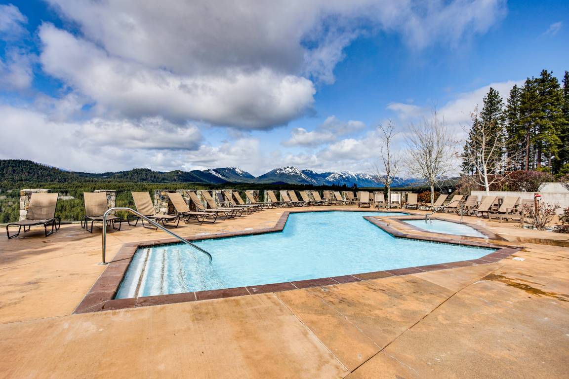 83 M² Apartment ∙ 1 Bedroom ∙ 4 Guests - Roslyn, WA