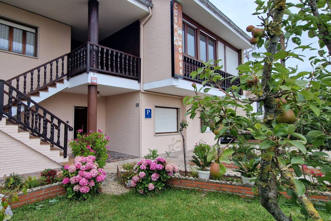 Bed & Breakfast ∙ 1 Habitación ∙ 2 Huéspedes - Santillana del Mar