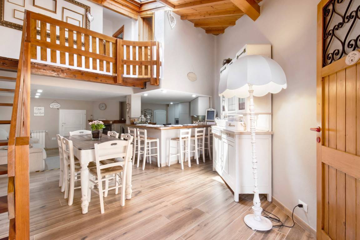 75 M² Maison De Vacances ∙ 2 Chambres ∙ 5 Personnes - Mandello del Lario