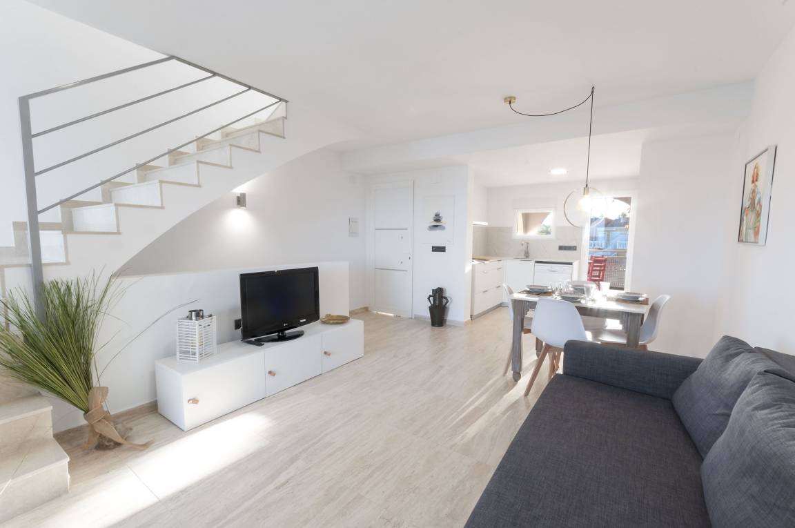 176 M² Villa ∙ 2 Bedrooms ∙ 4 Guests - Oliva