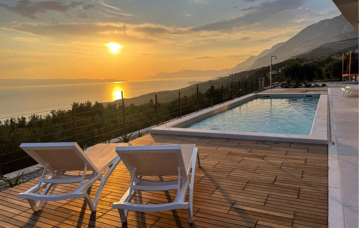 250 M² House ∙ 4 Bedrooms ∙ 8 Guests - Igrane